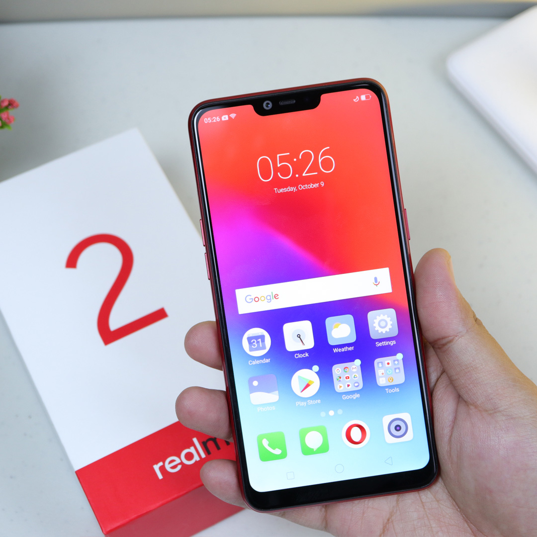 Review Realme 2, Sepertinya Anda Lupa Sesuatu...