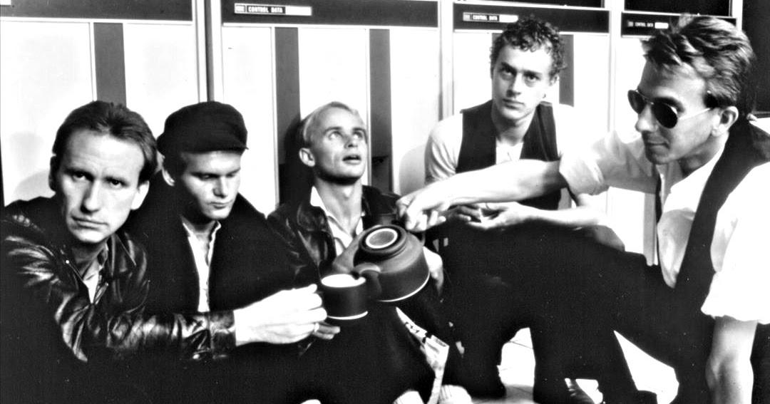 T.U.B.E.: Men At Work - 1982-10-02 - San Diego, CA (FM/FLAC)