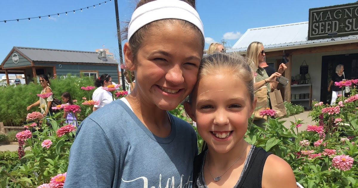 Trendy Mindy and Her Loves...: Ella & Hadlee