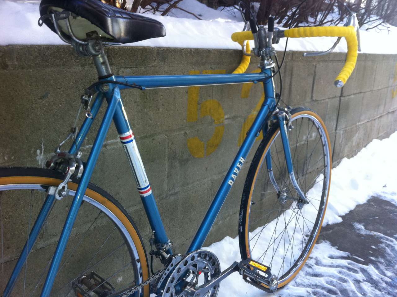 Bike Boom refurbished bikes: Early 70's concord raven road bike