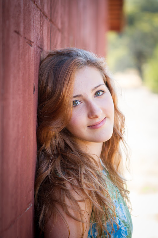 tenaya fleckenstein photography: Miss Sara Senior Portraits