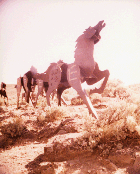 3D GIF Photography: May 2012