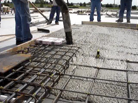CIVIL ENGINEERING: SELF COMPACTING CONCRETE