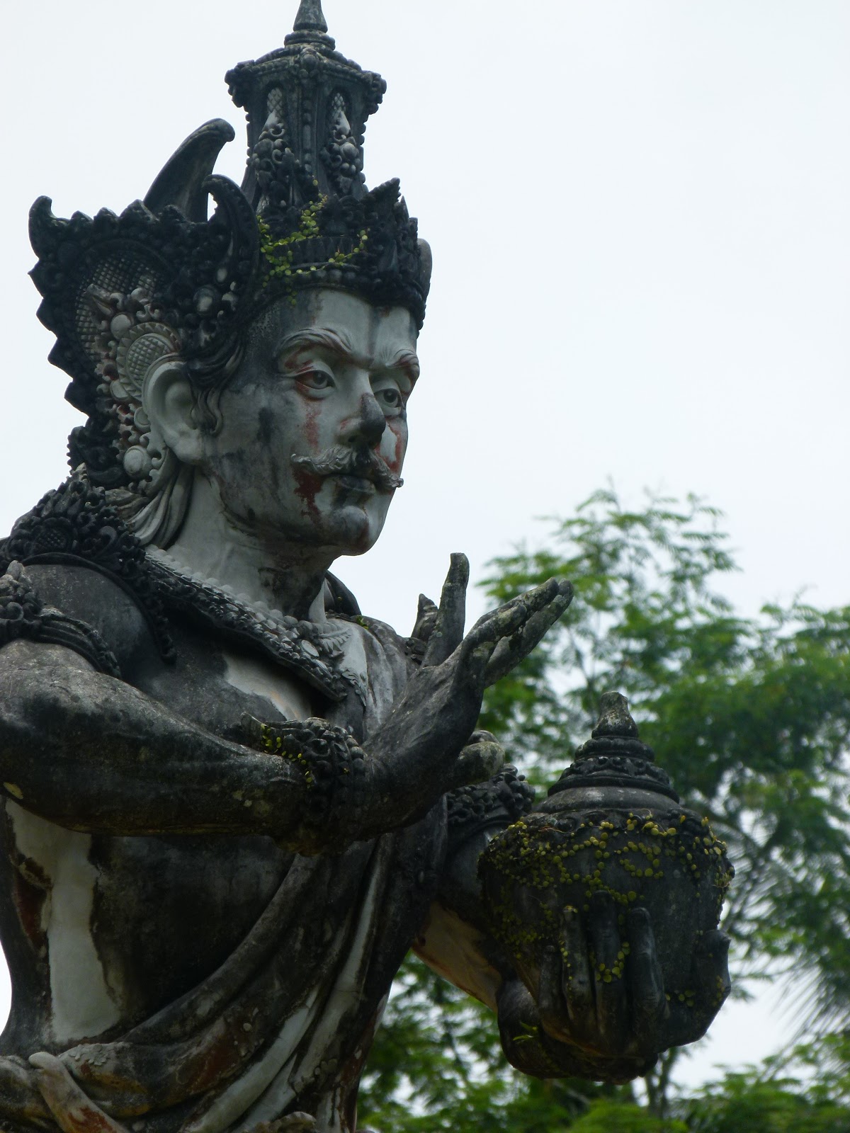 Close up capture of a divine statue holding a vase free picture for ...