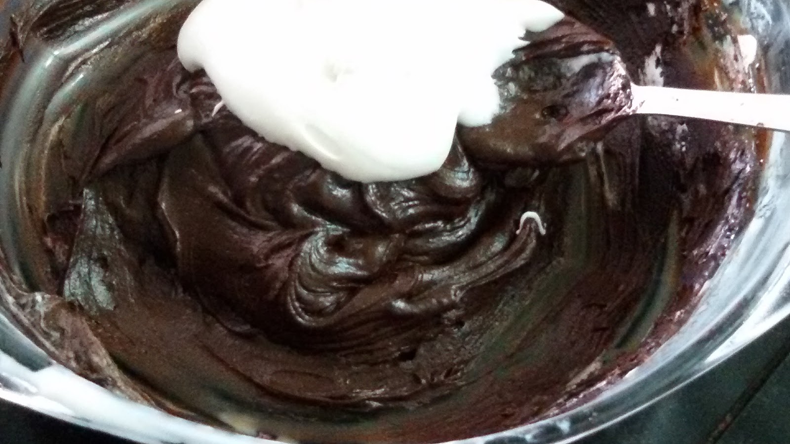 Bongtaste : Chocolate Flower Tub filled with Eggless Chocolate Mousse ...