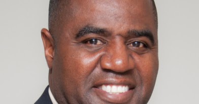 Shopping Biz USA: Waukegan Mayor Sam Cunningham In Illinois Facing ...