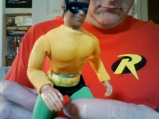 365 T-Shirts: a sense of doubt blog: T-shirt #323 - Robin #3 - Tim ...