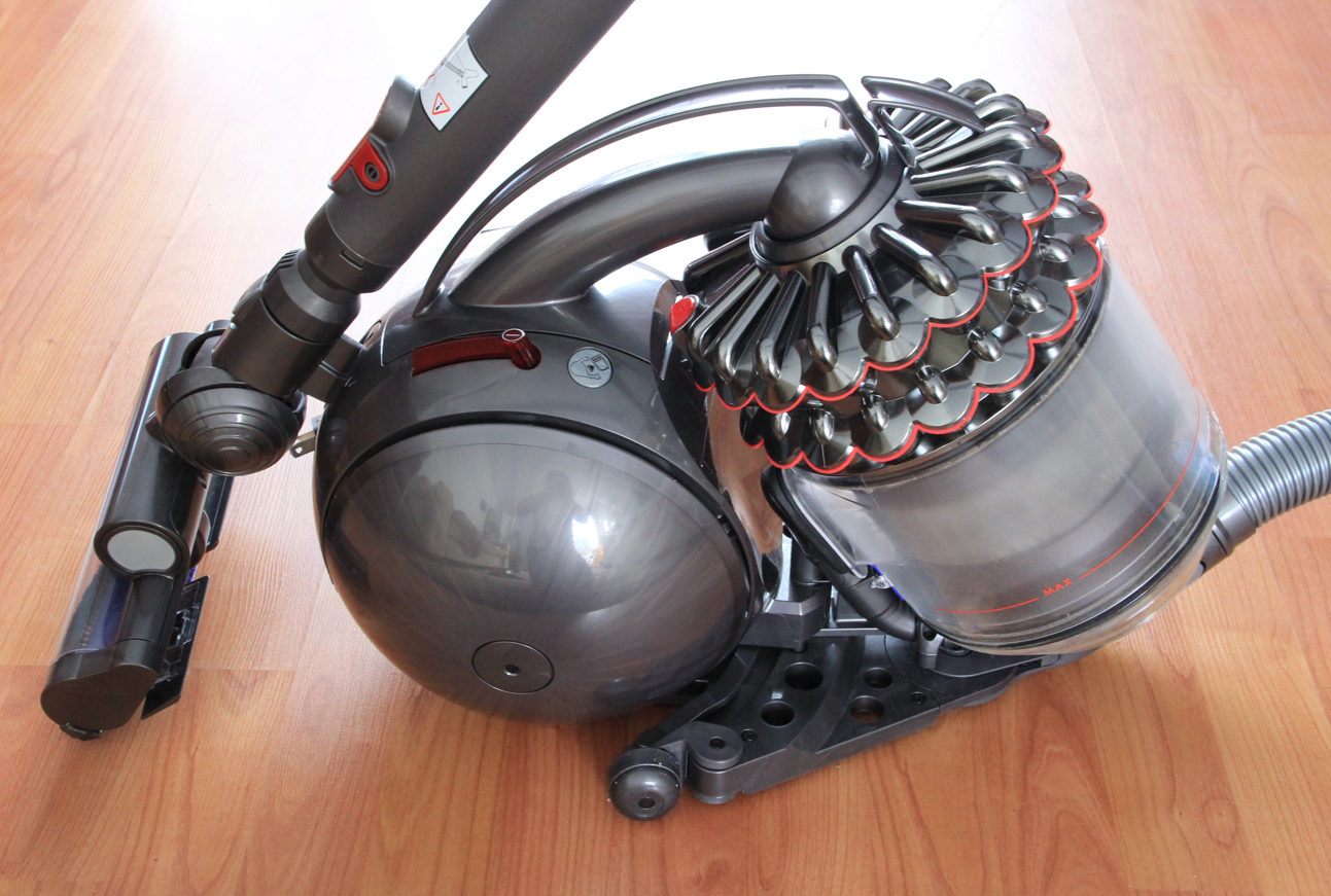 Dear Dyson DC78, I Love You! | Toronto Teacher Mom