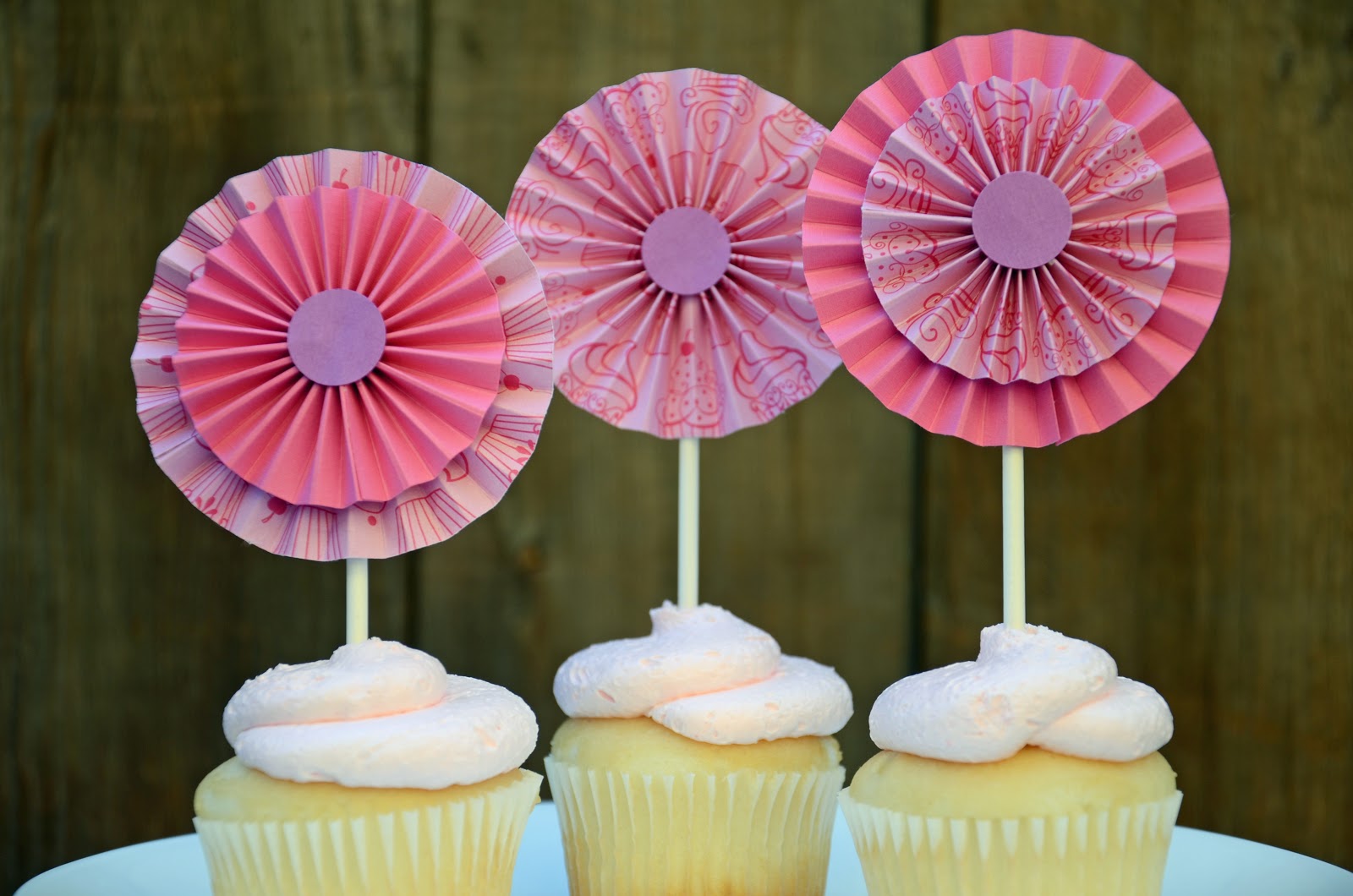 Two Sisters' Bowtique: Rosette Cupcake Toppers