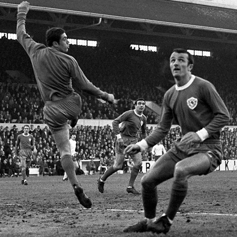 English Football Retro TV: Peter Rodrigues