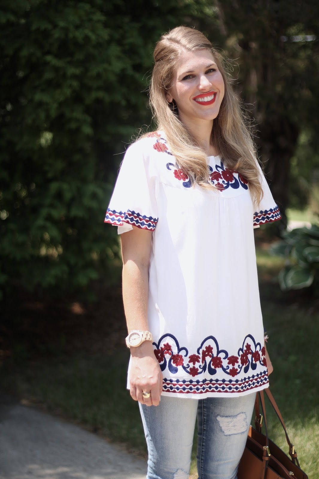 Embroidered Tunic & Confident Twosday - I do deClaire