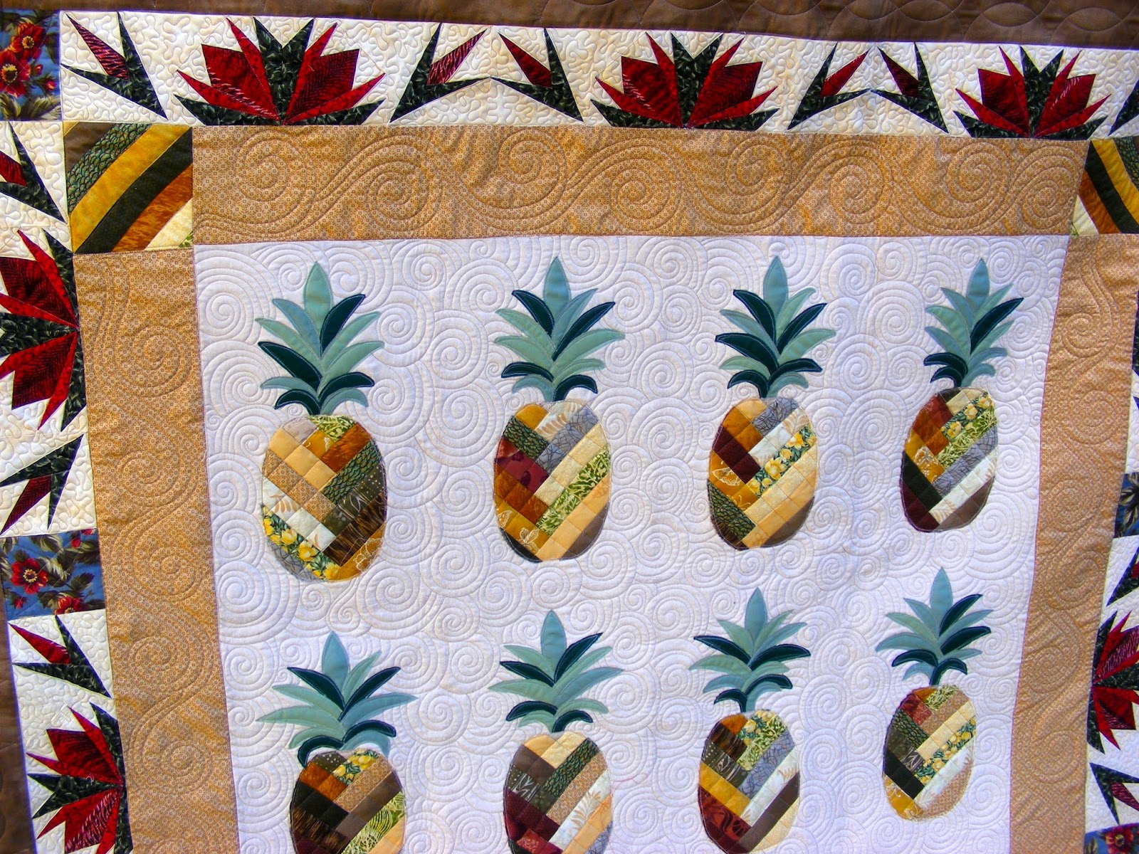 TIA CURTIS QUILTS: A Pineapple quilt