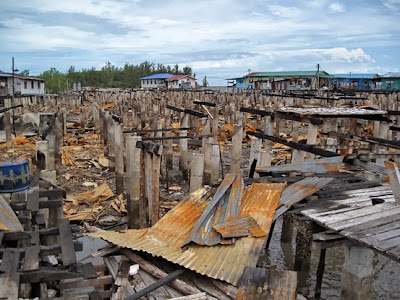 Simon Leong @ Brunei Darussalam: Humanitarian Aid to Kg Awat-Awat ...