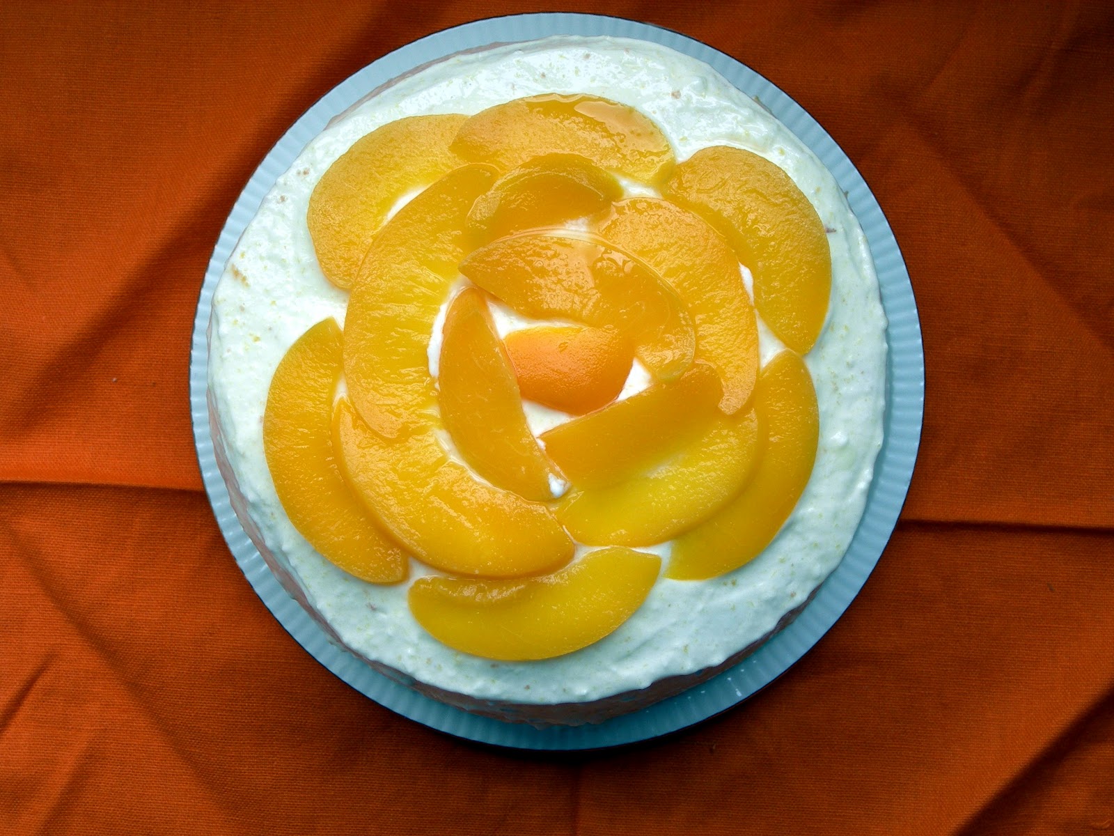 Layer cake de melocotón - Magdalenas de Chocolate