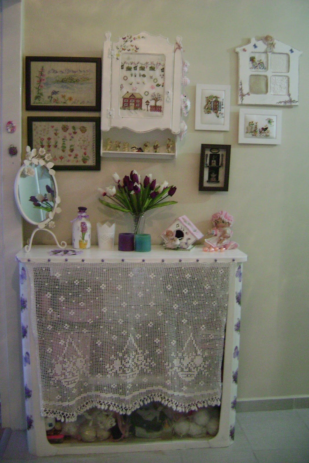 CİHAN'IN BAHÇESİ: cokkkk eski bir vitrin.....