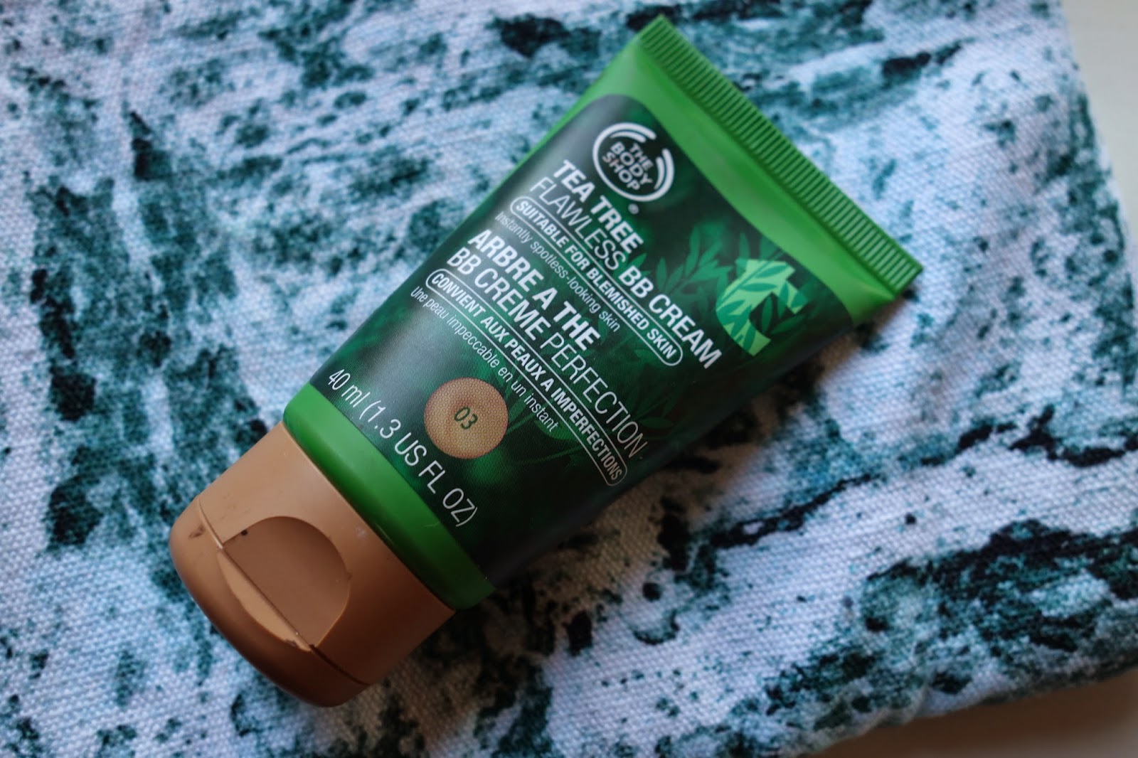 Chioma - Beauty Blogger: The Body Shop Tea Tree Flawless BB Cream Review