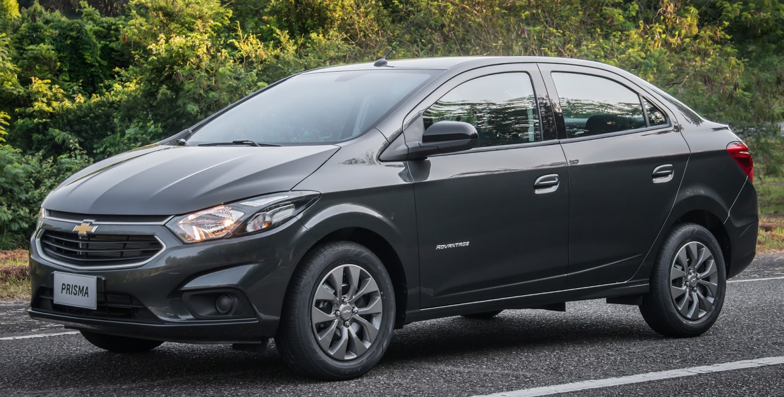 Chevrolet oficializa Prisma Advantage: sedan automático custa R$ 58.690