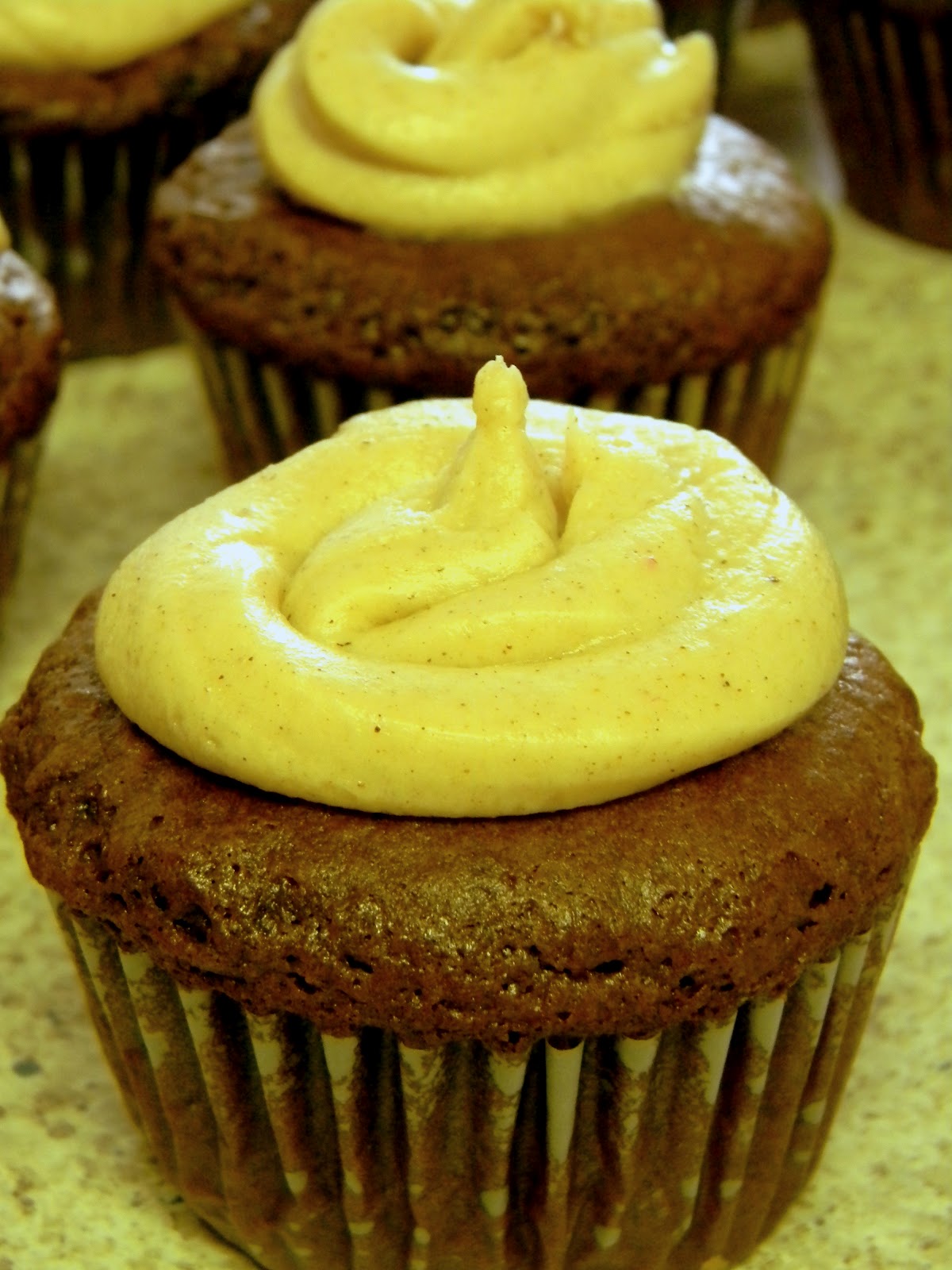 jmac + kmac: Chocolatey Cinnamonny goodness.