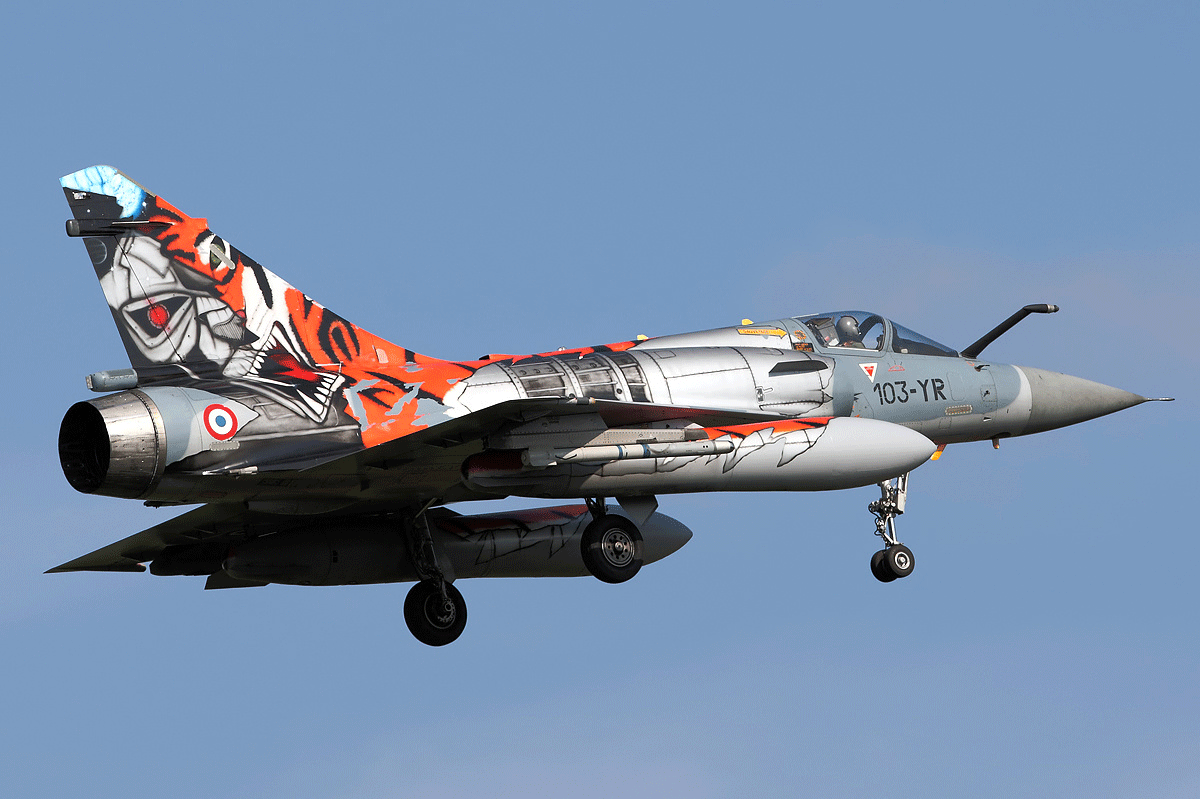 Blog de Aviones de Caza y Ataque: Dassault Mirage 2000