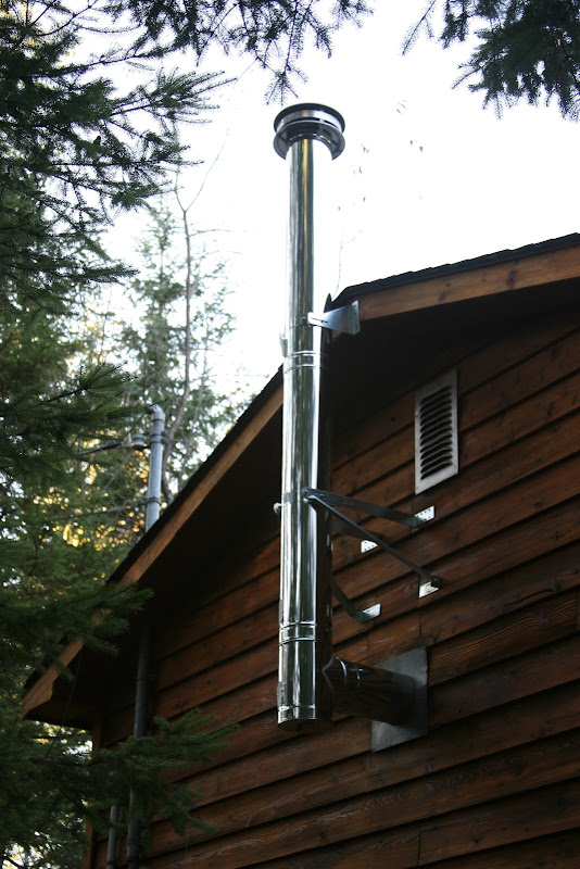 vader lake cottage: chimney