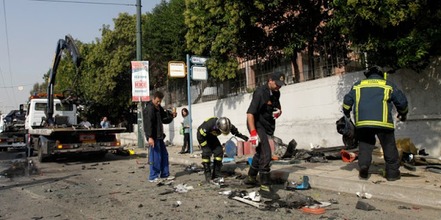 ΑΚΟΛΟΥΘΗΣΕ ΤΗ ΜΗΤΕΡΑ ΤΟΥ ΤΟ 9ΧΡΟΝΟ ΑΓΓΕΛΟΥΔΙ: ΕΦΥΓΕ ΚΑΙ ΤΟ ΠΑΙΔΙ ΠΟΥ ...