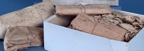 A Woodsrunner's Diary: Gunpowder found in paper packages.