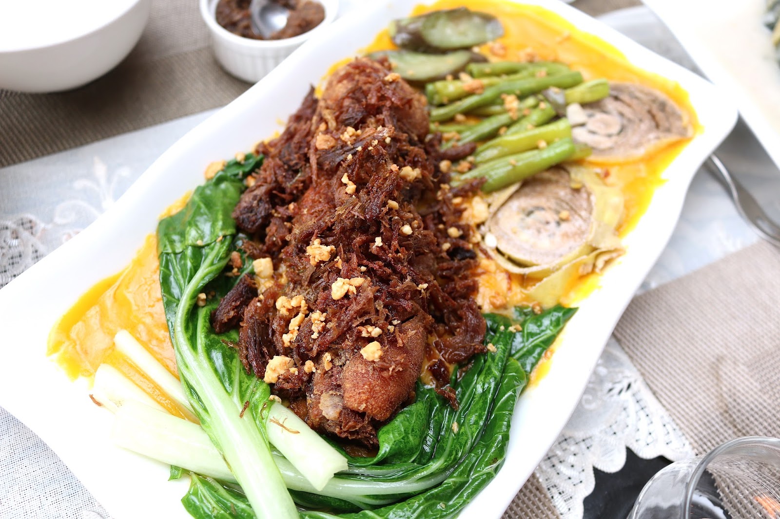 PAMANA in TAGAYTAY: The Real Heirloom Restaurant | Food In The Bag