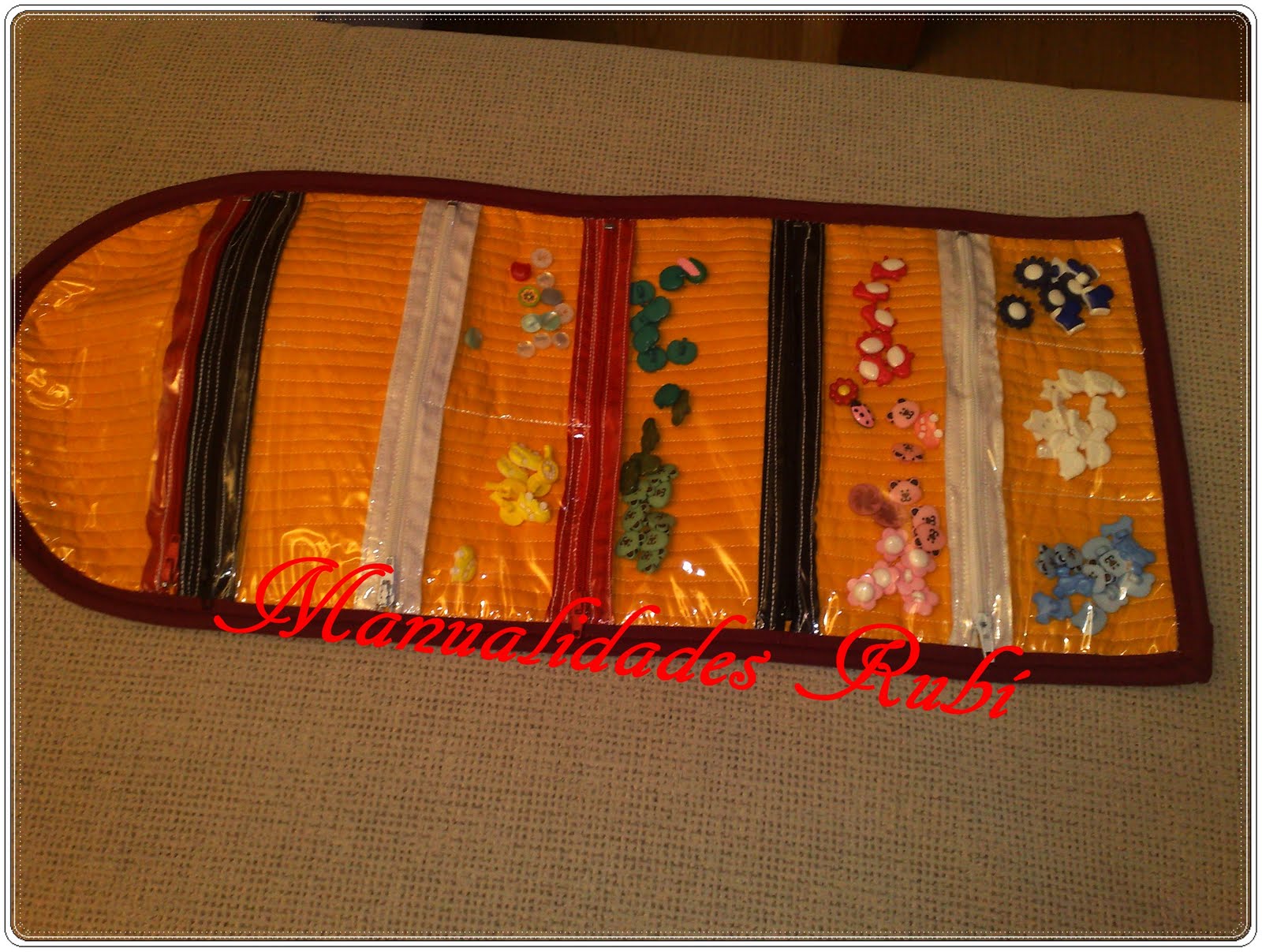 manualidades rubi: guarda botones