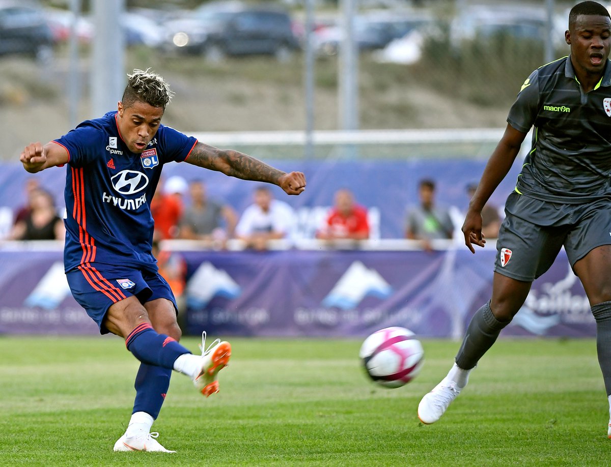 Insane Kit Clash in Olympique Lyon's First Pre-Season Friendly - Footy ...