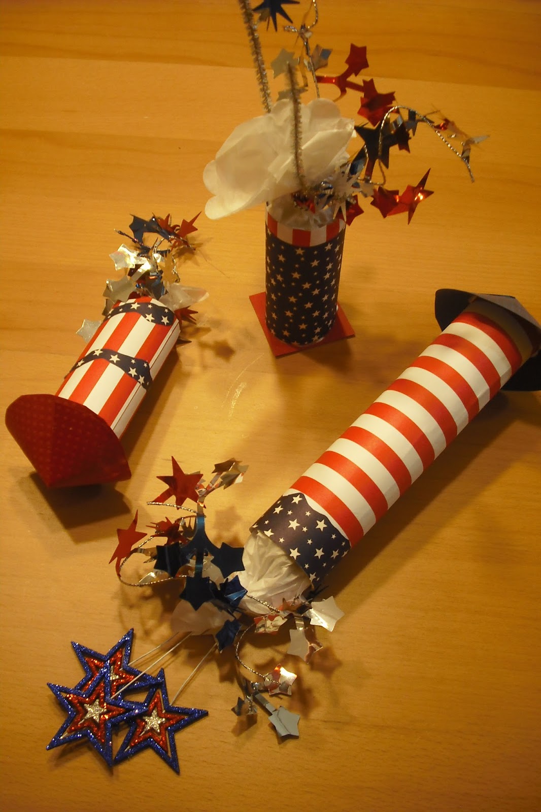 The Inquisitive Housewife: Patriotic Candy Fireworks