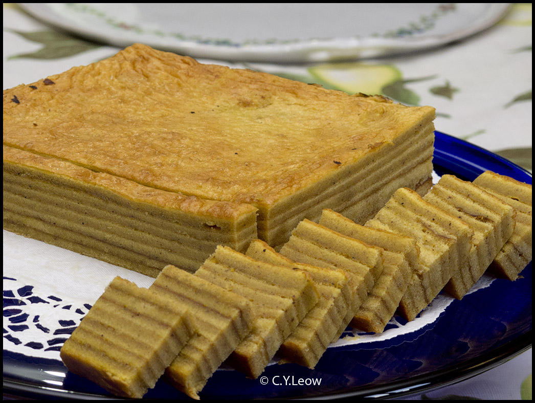 Man Behind Lens: You Can Have Your Cake Lapis And Eat It Too!