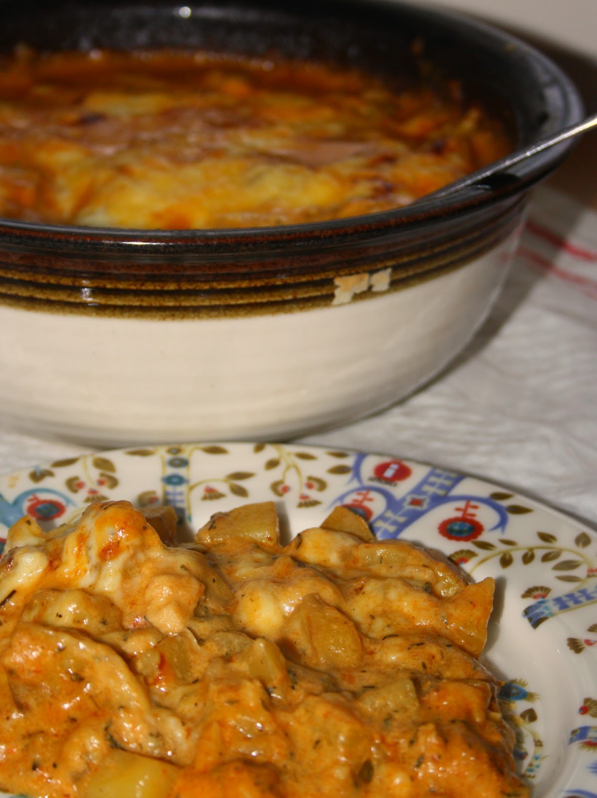 Ruokasurffausta: Arjen helppo broileri-perunavuoka