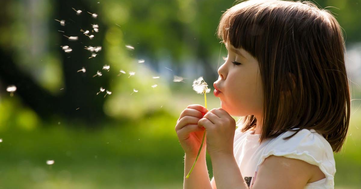 Kinderen helpen bij het rouwen. | de UitvaartMakelaar