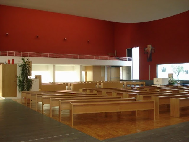 IDLE SPECULATIONS: Modern Church Architecture - Italian style