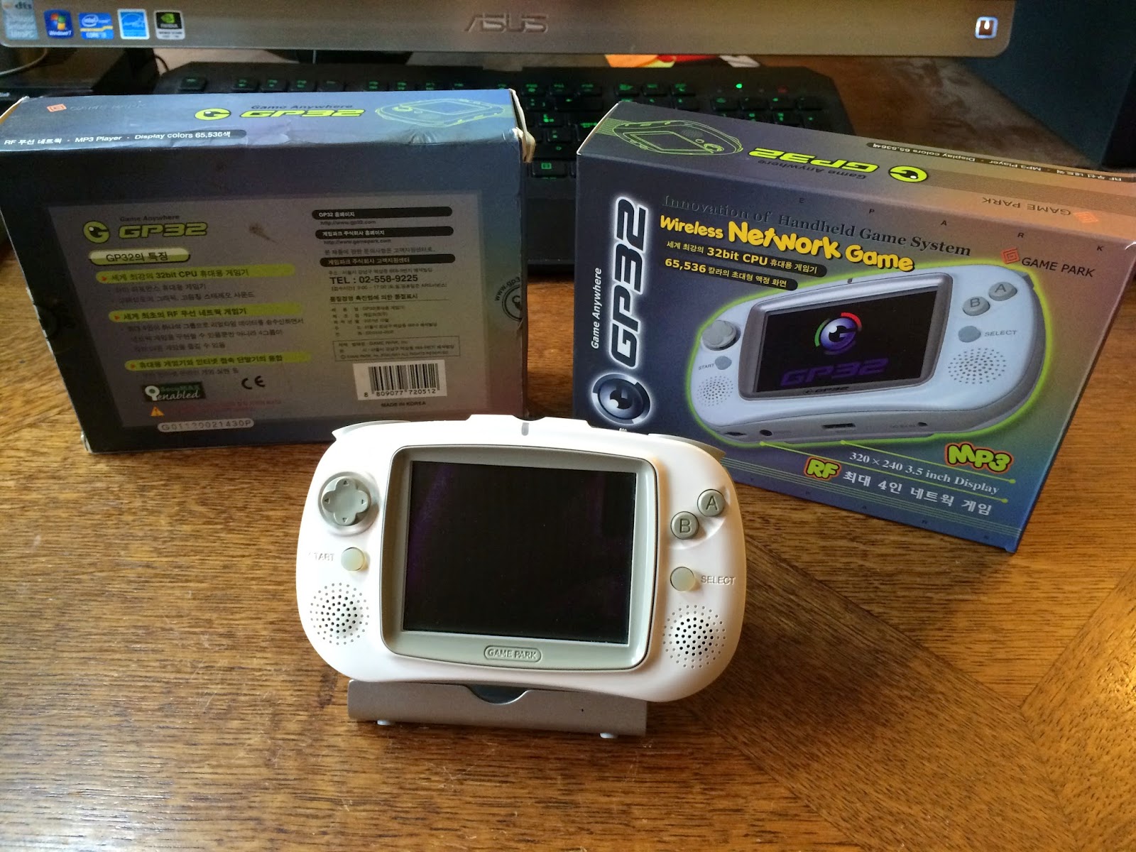 Les Reviews Retrogaming : La GP32 de Game Park. | Open-Consoles