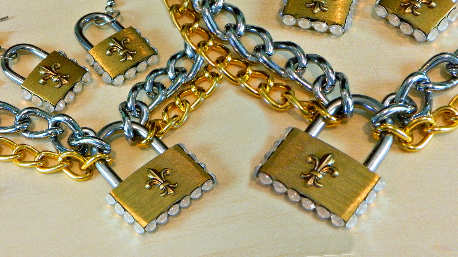 Mark Montano: Lovely Lock Jewelry DIY