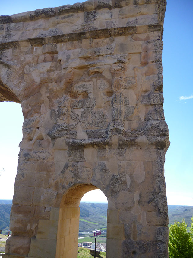 ArKeológica: Arco romano de Medinaceli (Medinaceli. Soria)