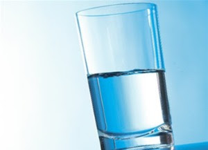 Entre tú y yo: ¿Cómo ves el vaso?