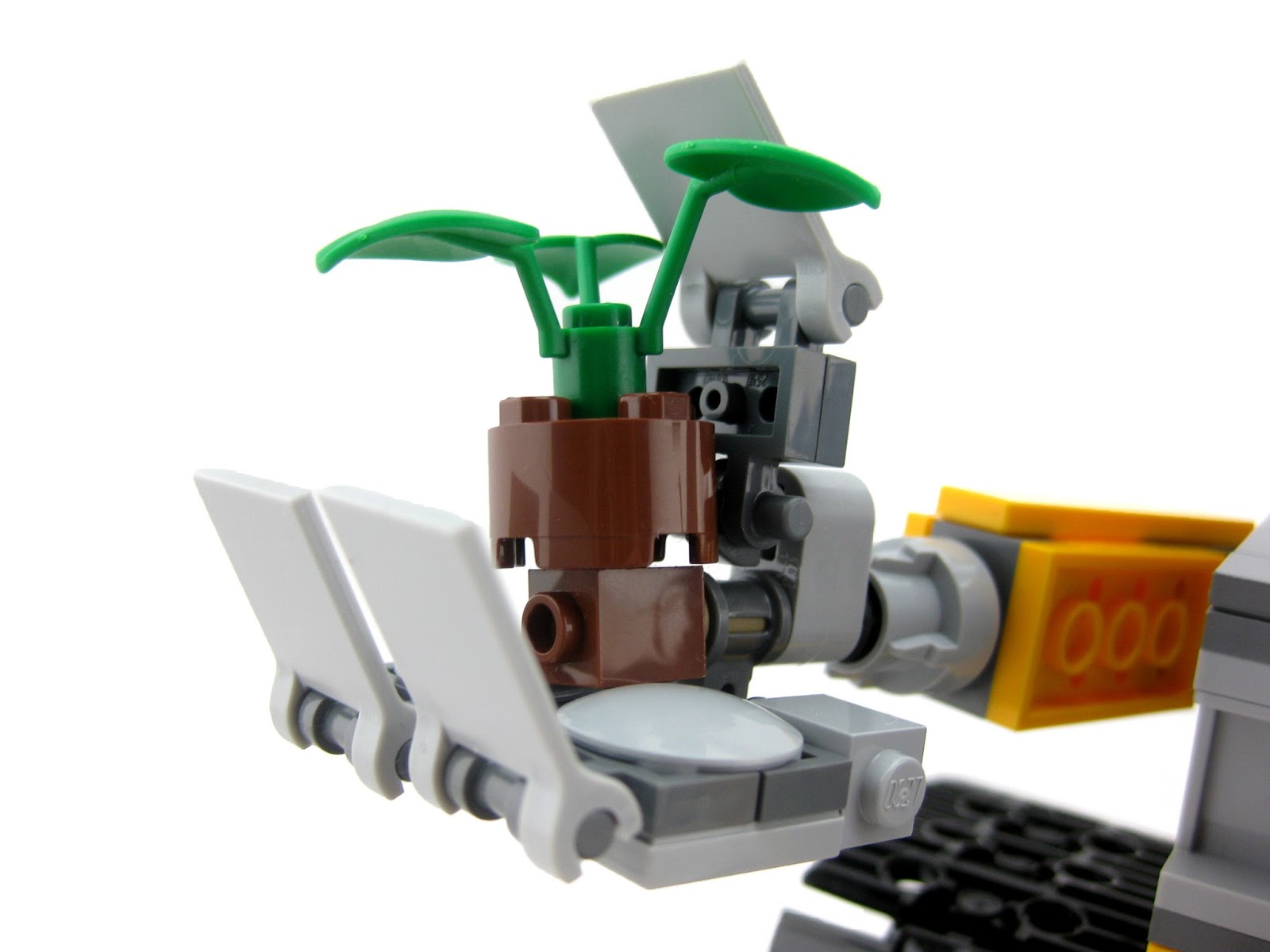 Dan the Pixar Fan: WALL·E: LEGO Set