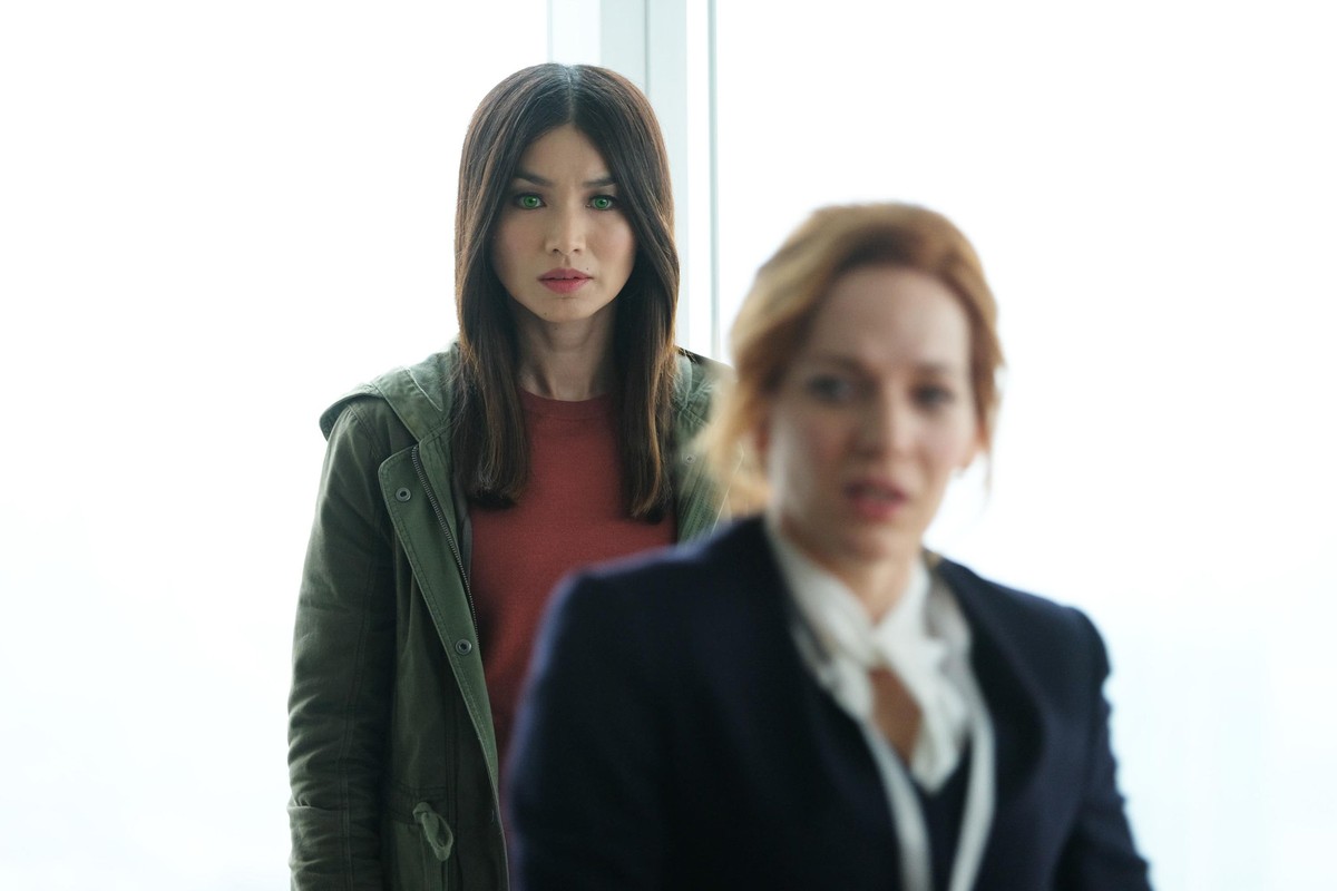 The Bull Pen: 'Humans 3.0' DVD Review