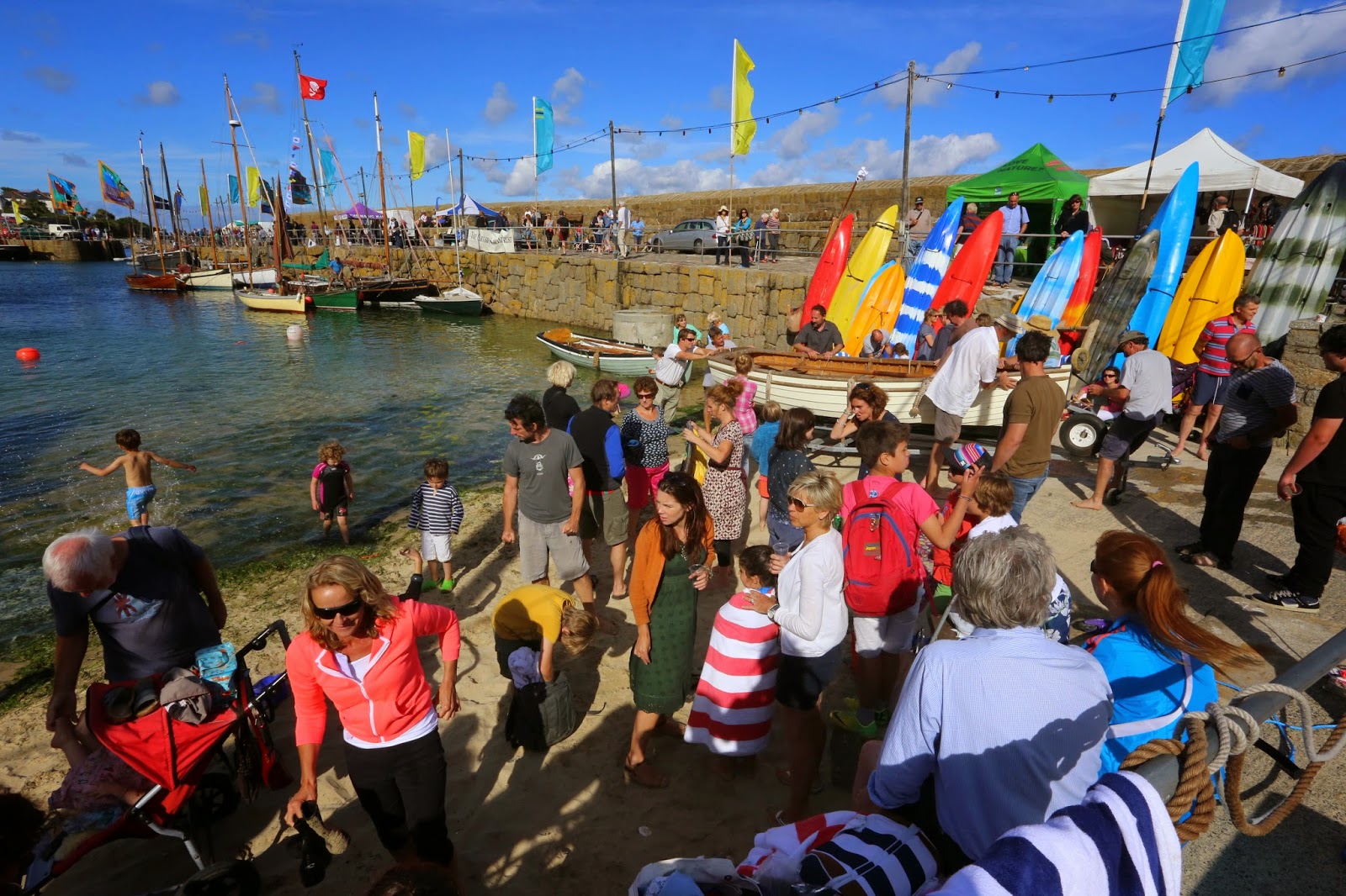 Summer on the Road – TEYR – Folk Music Trio