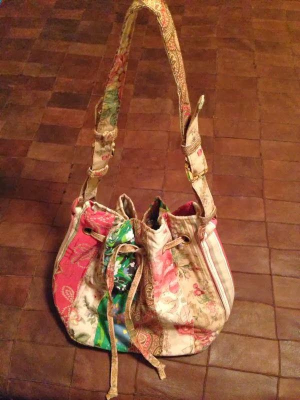 JUBILOCIOS: OTRO BOLSO DE PATCHWORK