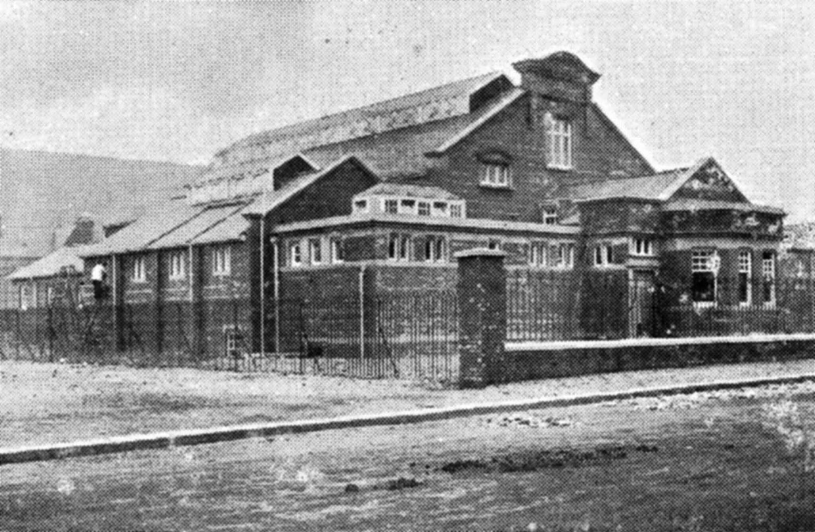 A HISTORY OF FEATHERSTONE Part Three 1901 to 1910: 1910