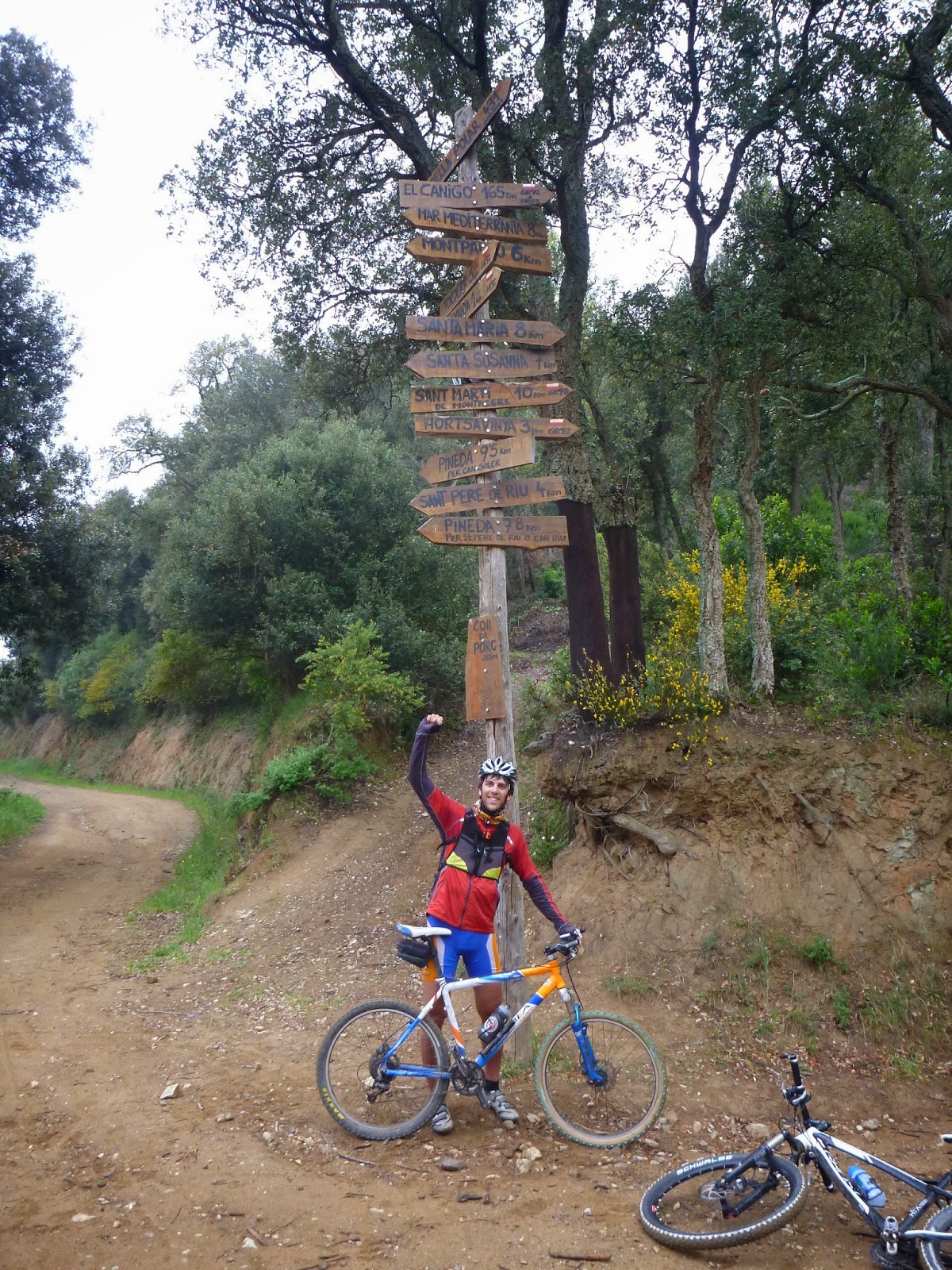 Tomàs Llorens i Marès: Reconeixement GR92 i GR83 Blanes-Viabrea en BTT