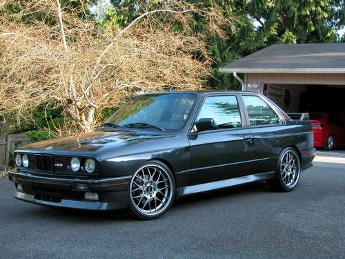 BMW e30 Review: 1986 BMW E30 325