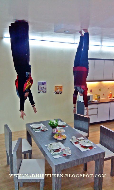 Tempat Menarik Melaka | Upside Down House Gallery Melaka