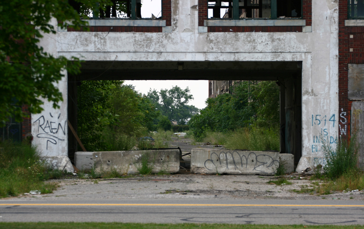Predictable History, Unpredictable Past: The Destruction of Detroit ...