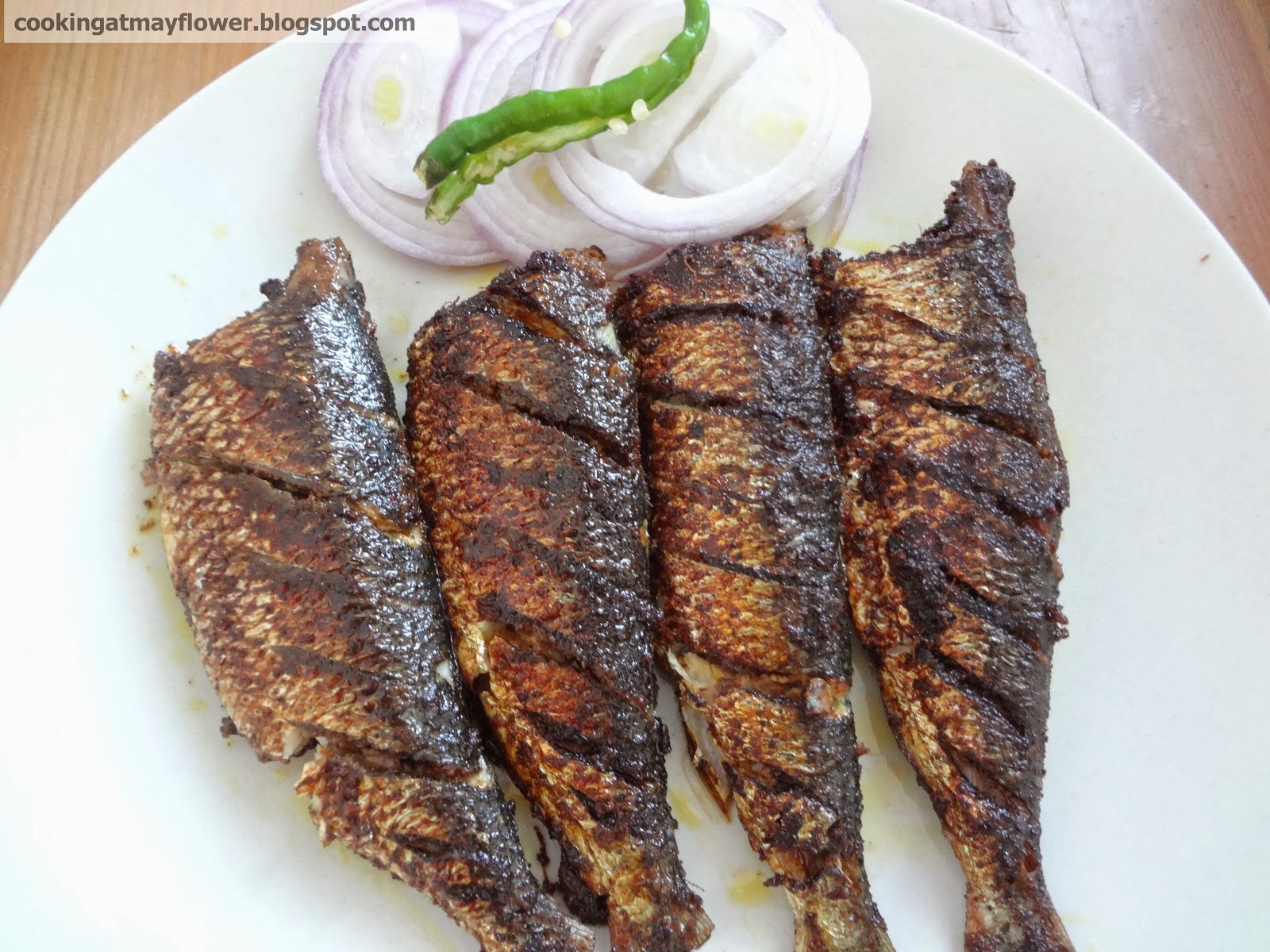 MODERN ADUKKALA-PACHAKAM: Kerala Style Mathi Fry/Sardine Fry