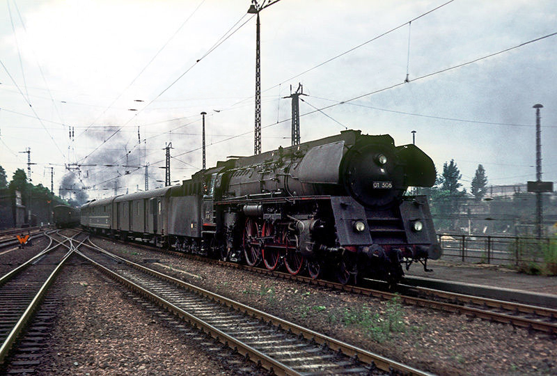 transpress nz: East German reconstructed 01 class 'Pacific'