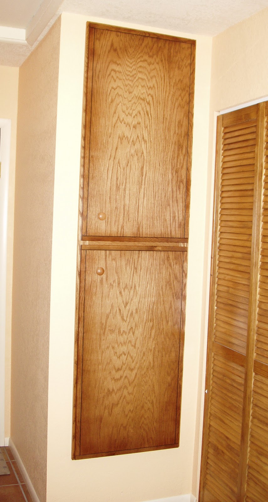 Flying Circus Studios - Kurt J. Meyers: Stud Depth Cabinets